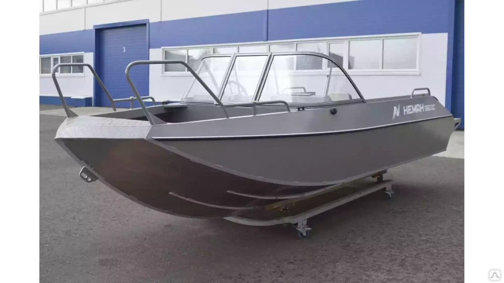 Катер Neman-550 DC, цена в Москве от компании Motomarine.ru